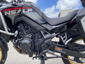 Black Honda XL 2025 in Klaipeda, with an engine capacity of 0.75 L and mileage of 4 thousand km for 10000 €, photo 11 on AUTOMOTO.COM.LV