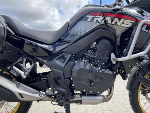 Black Honda XL 2025 in Klaipeda, with an engine capacity of 0.75 L and mileage of 4 thousand km for 10000 €, photo 14 on AUTOMOTO.COM.LV