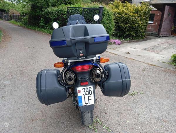 Zils Honda XL 2001 Telšiai, ar dzinēja tilpumu 1.00 L un nobraukumu 54 tūkst. km par 2390 €, foto 2 vietnē AUTOMOTO.COM.LV