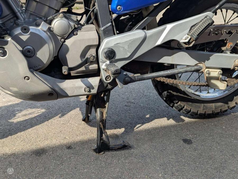 Zils Honda XL 2001 Kauņa, ar dzinēja tilpumu 0.65 L un nobraukumu 85 tūkst. km par 2300 €, foto 13 vietnē AUTOMOTO.COM.LV