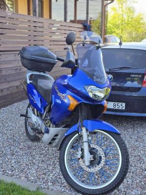 Zils Honda XL 2002 Klaipėda, ar dzinēja tilpumu 0.65 L un nobraukumu 37 tūkst. km par 2500 €, foto 2 vietnē AUTOMOTO.COM.LV