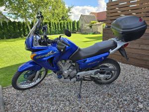 Zils Honda XL 2002 Klaipėda, ar dzinēja tilpumu 0.65 L un nobraukumu 37 tūkst. km par 2500 €, foto 3 vietnē AUTOMOTO.COM.LV