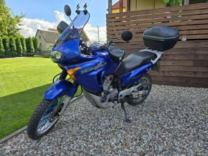 Zils Honda XL 2002 Klaipėda, ar dzinēja tilpumu 0.65 L un nobraukumu 37 tūkst. km par 2500 €, foto 5 vietnē AUTOMOTO.COM.LV