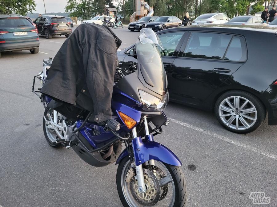 Blue Honda XL 2003 in Marijampole, with an engine capacity of 1.00 L and mileage of 52 thousand km for 3900 €, photo 9 on AUTOMOTO.COM.LV