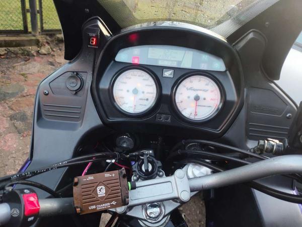 Blue Honda XL 2004 in Siauliai, with an engine capacity of 1.00 L and mileage of 20 thousand km for 3799 €, photo 4 on AUTOMOTO.COM.LV