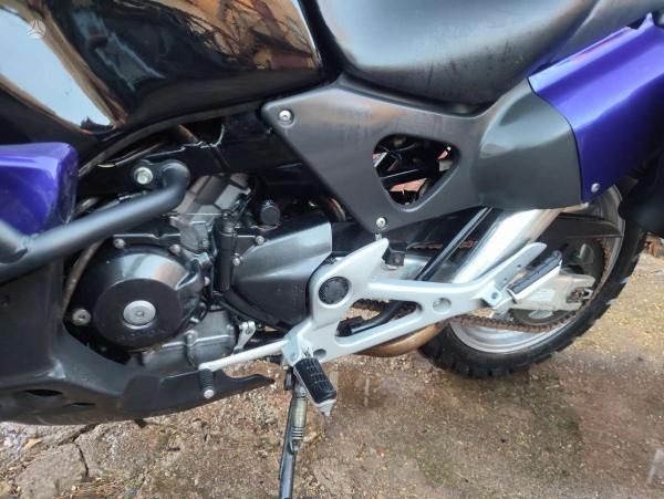 Blue Honda XL 2004 in Siauliai, with an engine capacity of 1.00 L and mileage of 20 thousand km for 3799 €, photo 8 on AUTOMOTO.COM.LV