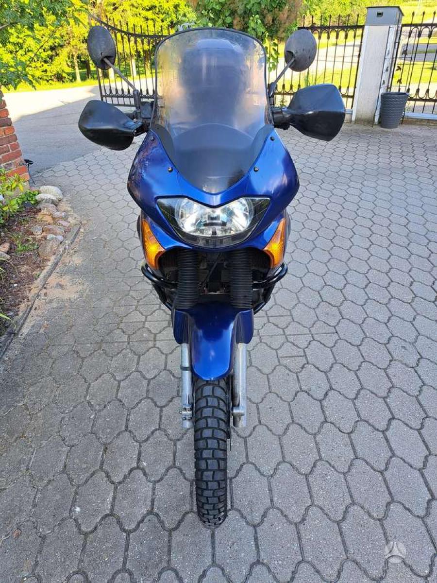 Blue Honda XL 2004 in Pasvalys, with an engine capacity of 0.65 L and mileage of 51 thousand km for 2350 €, photo 5 on AUTOMOTO.COM.LV