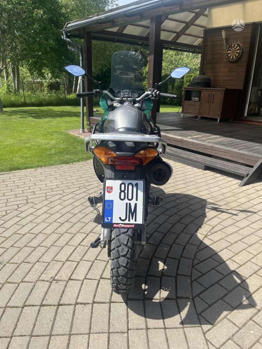 Green Honda XL 2004 in Vilnius, with an engine capacity of 0.13 L and mileage of 64 thousand km for 2500 €, photo 6 on AUTOMOTO.COM.LV