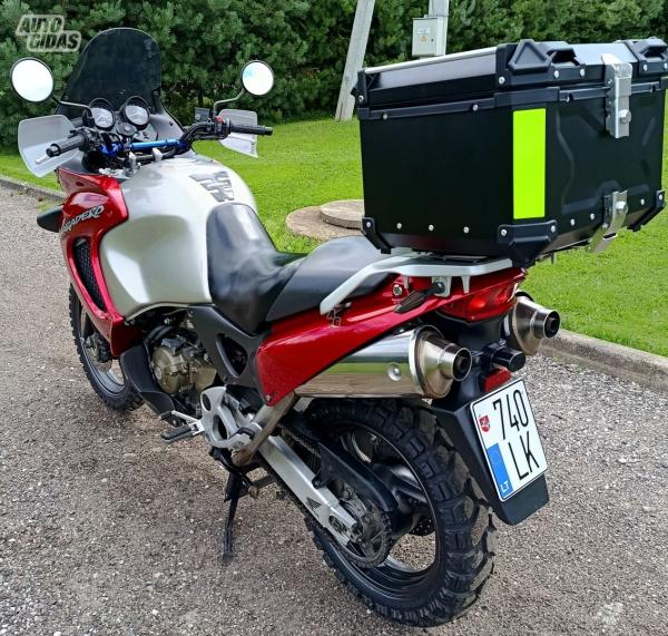 Grey Honda XL 2000 in Raseiniai, with an engine capacity of 1.00 L and mileage of 47 thousand km for 2850 €, photo 4 on AUTOMOTO.COM.LV