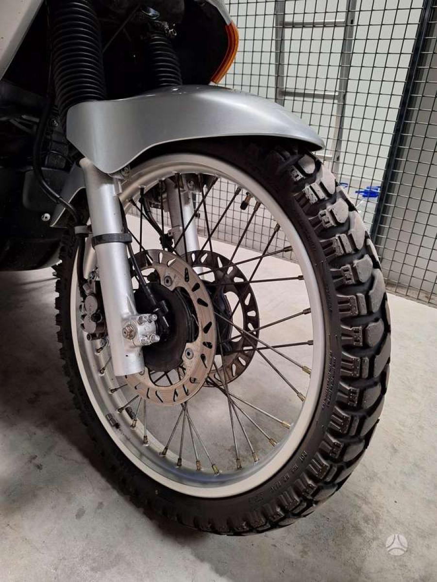 Grey Honda XL 2002 in Kaunas, with an engine capacity of 0.65 L and mileage of 60 thousand km for 2500 €, photo 8 on AUTOMOTO.COM.LV
