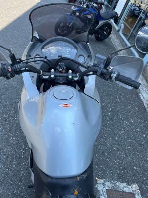 Pelēks Honda XL 2003 Panevēža, ar dzinēja tilpumu 0.65 L un nobraukumu 52 tūkst. km par 2100 €, foto 5 vietnē AUTOMOTO.COM.LV