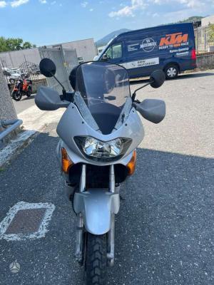 Pelēks Honda XL 2003 Panevēža, ar dzinēja tilpumu 0.65 L un nobraukumu 52 tūkst. km par 2100 €, foto 6 vietnē AUTOMOTO.COM.LV