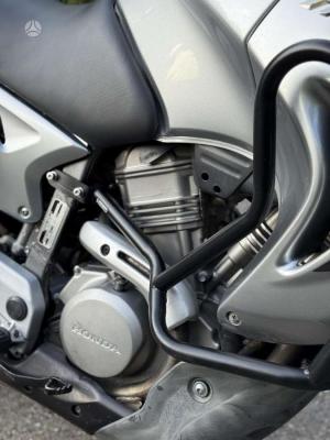 Pelēks Honda XL 2007 Šalčininkai, ar dzinēja tilpumu 0.65 L un nobraukumu 40 tūkst. km par 2999 €, foto 10 vietnē AUTOMOTO.COM.LV