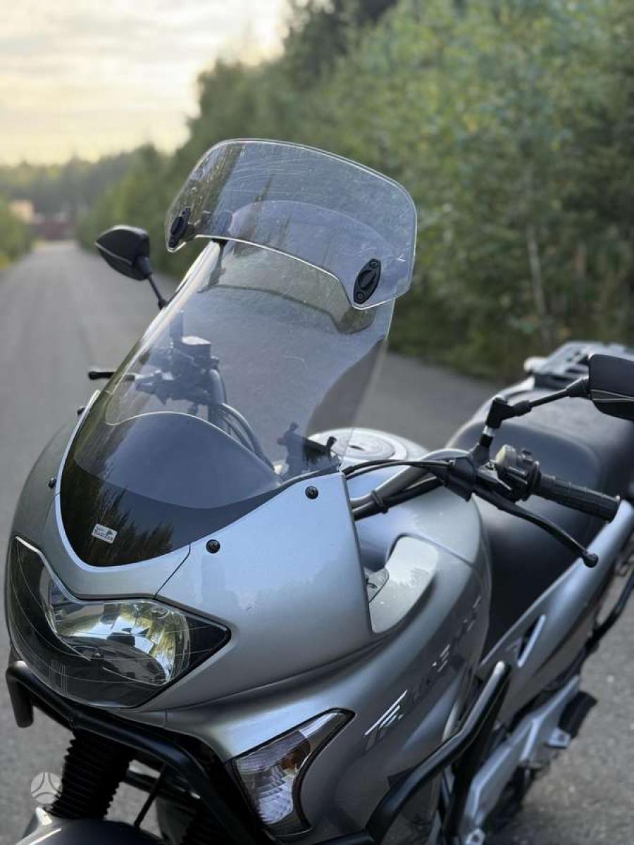 Pelēks Honda XL 2007 Šalčininkai, ar dzinēja tilpumu 0.65 L un nobraukumu 40 tūkst. km par 2999 €, foto 12 vietnē AUTOMOTO.COM.LV