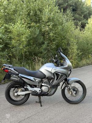 Pelēks Honda XL 2007 Šalčininkai, ar dzinēja tilpumu 0.65 L un nobraukumu 40 tūkst. km par 2999 €, foto 14 vietnē AUTOMOTO.COM.LV