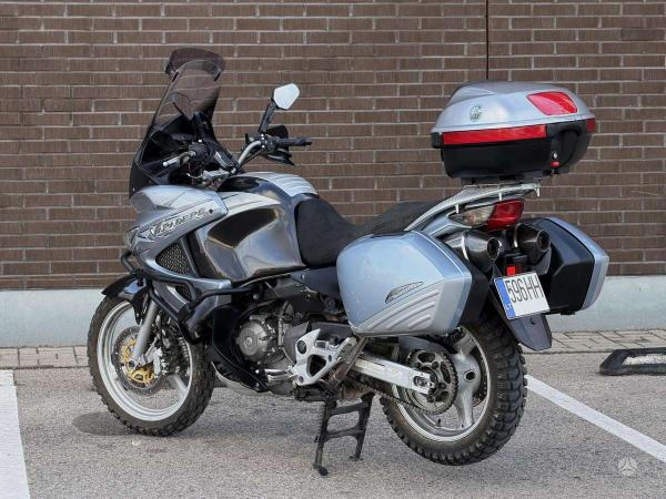 Grey Honda XL 2008 in Taurage, with an engine capacity of 1.00 L and mileage of 53 thousand km for 3990 €, photo 5 on AUTOMOTO.COM.LV