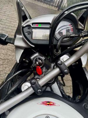 Grey Honda XL 2011 in Kaunas, with an engine capacity of 0.70 L and mileage of 43 thousand km for 3900 €, photo 7 on AUTOMOTO.COM.LV