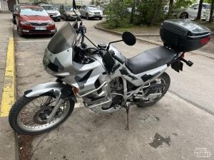 Honda XL 1996 in Vilnius, with an engine capacity of 0.58 L and mileage of 83 thousand km for 1800 €, photo  on AUTOMOTO.COM.LV