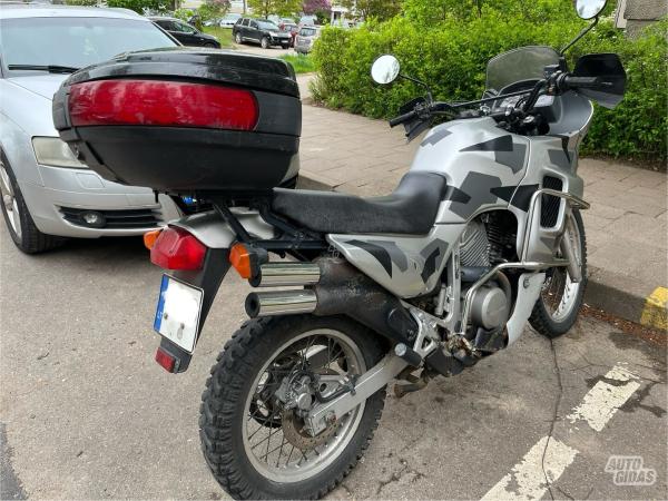 Honda XL 1996 Viļņa, ar dzinēja tilpumu 0.58 L un nobraukumu 83 tūkst. km par 1800 €, foto 3 vietnē AUTOMOTO.COM.LV