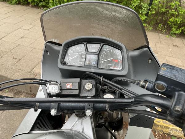 Honda XL 1996 Viļņa, ar dzinēja tilpumu 0.58 L un nobraukumu 83 tūkst. km par 1800 €, foto 5 vietnē AUTOMOTO.COM.LV