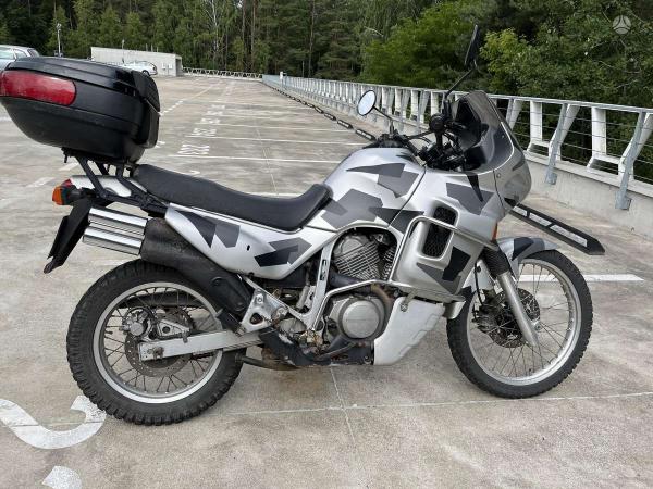 Honda XL 1996 Viļņa, ar dzinēja tilpumu 0.58 L un nobraukumu 83 tūkst. km par 1300 €, foto 7 vietnē AUTOMOTO.COM.LV