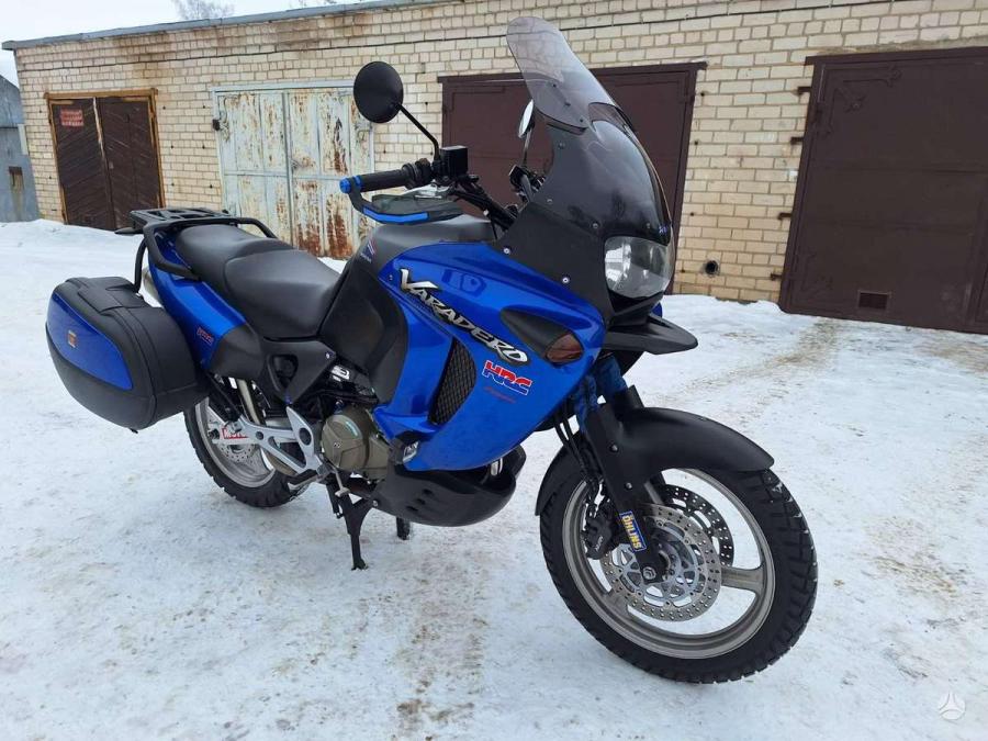 Honda XL 2000 Prienai, ar dzinēja tilpumu 1.00 L un nobraukumu 32 tūkst. km par 2450 €, foto 19 vietnē AUTOMOTO.COM.LV