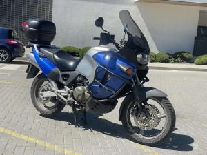 Honda XL 2000 in Kaunas, with an engine capacity of 0.00 L and mileage of 55 thousand km for 2450 €, photo  on AUTOMOTO.COM.LV
