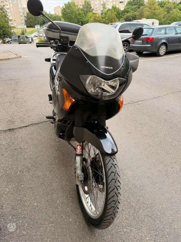 Honda XL 2000 in Vilnius, with an engine capacity of 0.65 L and mileage of 35 thousand km for 2300 €, photo 2 on AUTOMOTO.COM.LV