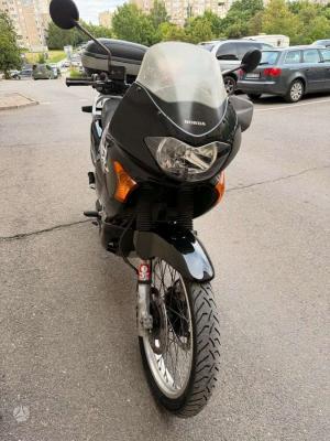 Honda XL 2000 Viļņa, ar dzinēja tilpumu 0.65 L un nobraukumu 35 tūkst. km par 2300 €, foto 3 vietnē AUTOMOTO.COM.LV