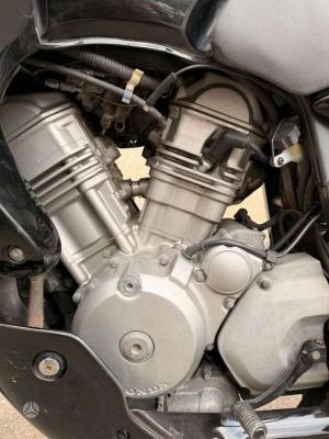 Honda XL 2000 Viļņa, ar dzinēja tilpumu 0.65 L un nobraukumu 35 tūkst. km par 2300 €, foto 12 vietnē AUTOMOTO.COM.LV
