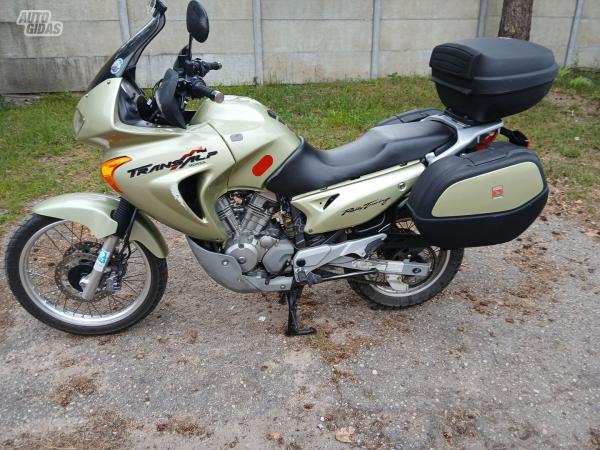 Honda XL 2000 in Druskininkai, with an engine capacity of 0.65 L and mileage of 45 thousand km for 2350 €, photo 1 on AUTOMOTO.COM.LV