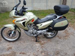 Honda XL 2000 in Druskininkai, with an engine capacity of 0.65 L and mileage of 45 thousand km for 2350 €, photo  on AUTOMOTO.COM.LV