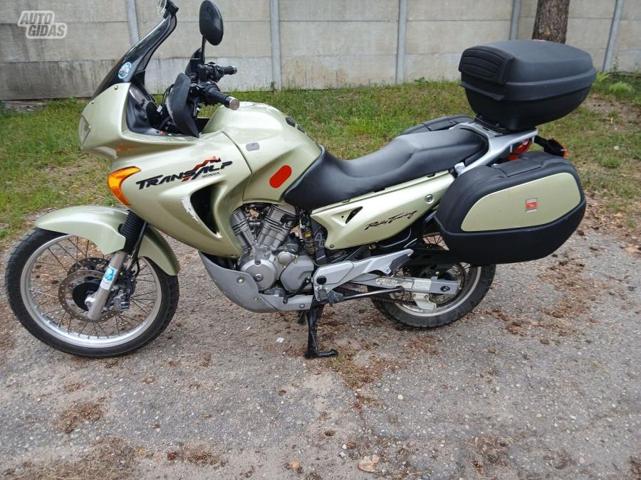 Honda XL 2000 in Druskininkai, with an engine capacity of 0.65 L and mileage of 45 thousand km for 2350 €, photo 1 on AUTOMOTO.COM.LV