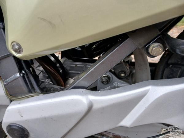 Honda XL 2000 in Druskininkai, with an engine capacity of 0.65 L and mileage of 45 thousand km for 2350 €, photo 8 on AUTOMOTO.COM.LV
