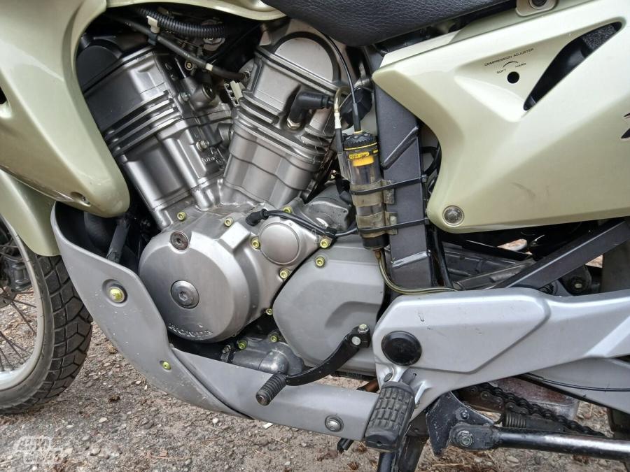 Honda XL 2000 in Druskininkai, with an engine capacity of 0.65 L and mileage of 45 thousand km for 2350 €, photo 10 on AUTOMOTO.COM.LV