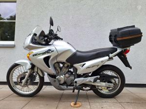Honda XL 2001 Prienai, ar dzinēja tilpumu 0.65 L un nobraukumu 23 tūkst. km par 2750 €, foto 4 vietnē AUTOMOTO.COM.LV