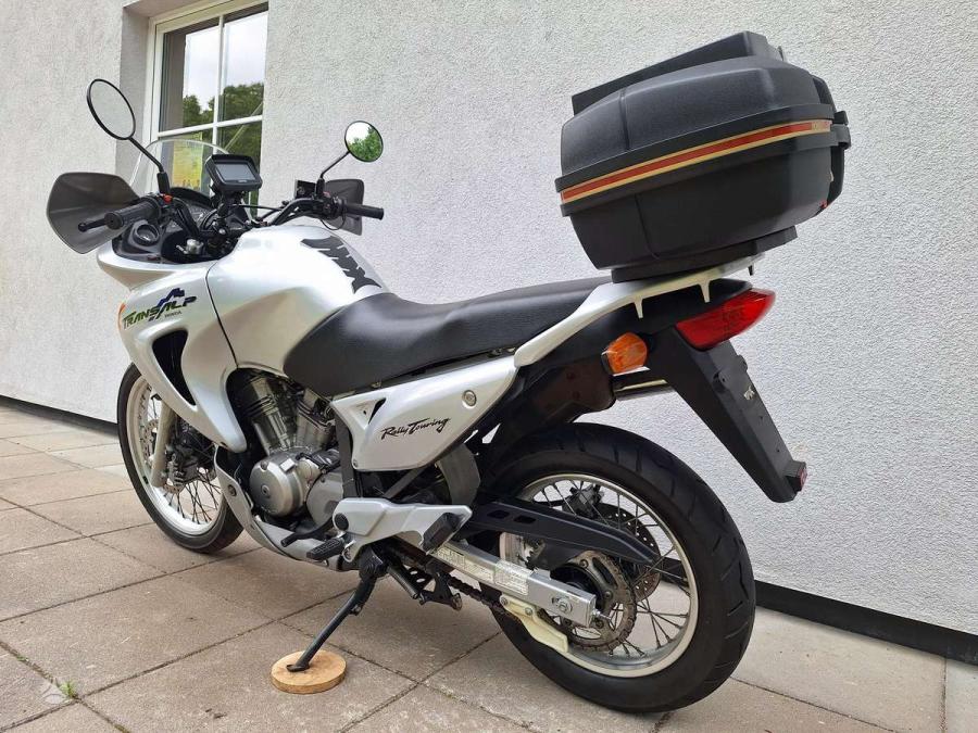 Honda XL 2001 Prienai, ar dzinēja tilpumu 0.65 L un nobraukumu 23 tūkst. km par 2750 €, foto 14 vietnē AUTOMOTO.COM.LV
