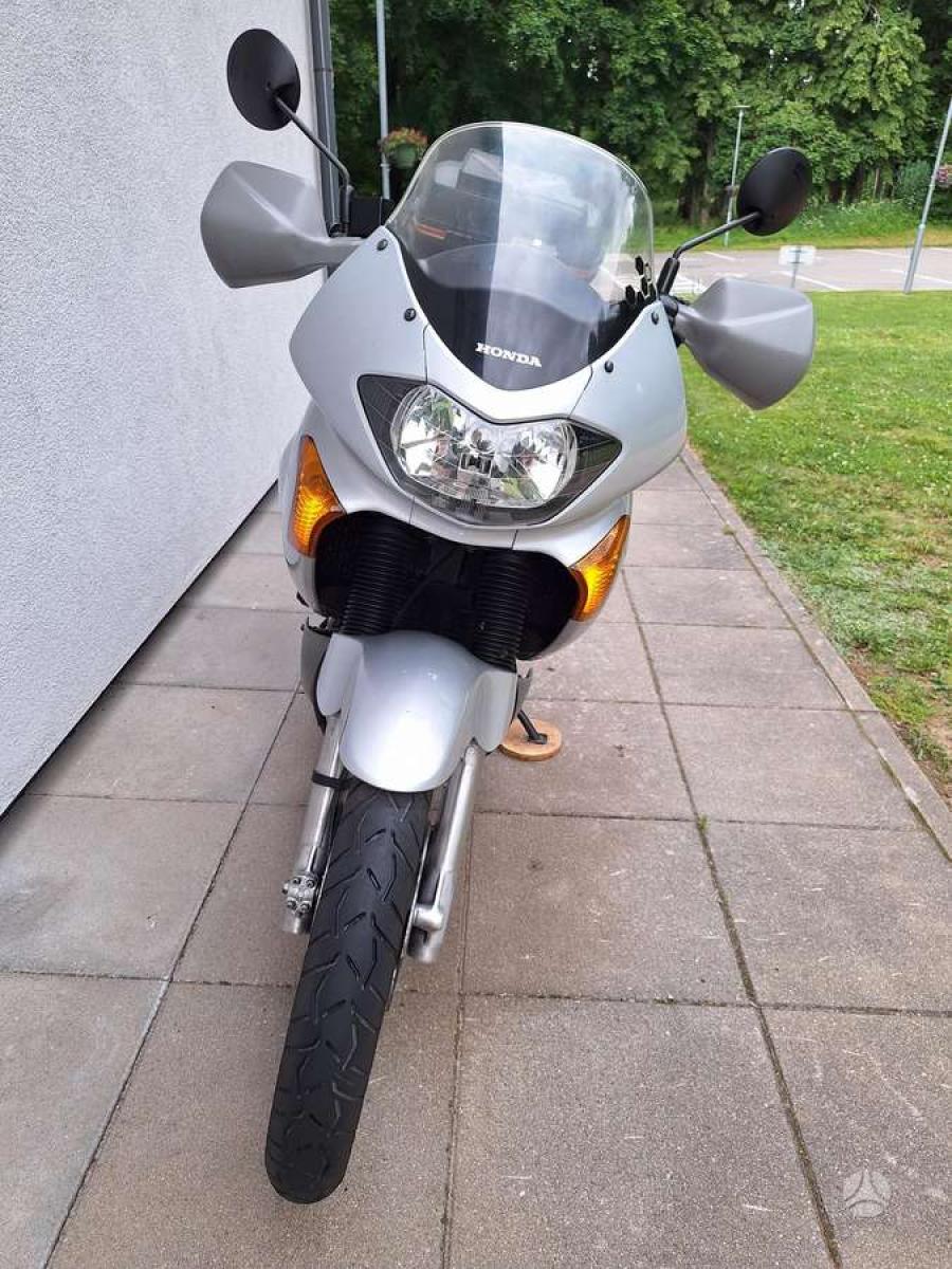 Honda XL 2001 Prienai, ar dzinēja tilpumu 0.65 L un nobraukumu 23 tūkst. km par 2750 €, foto 16 vietnē AUTOMOTO.COM.LV