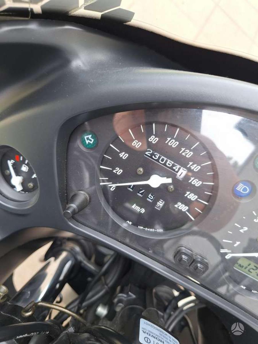 Honda XL 2001 Prienai, ar dzinēja tilpumu 0.65 L un nobraukumu 23 tūkst. km par 2750 €, foto 22 vietnē AUTOMOTO.COM.LV