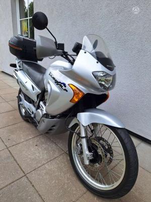 Honda XL 2001 Prienai, ar dzinēja tilpumu 0.65 L un nobraukumu 23 tūkst. km par 2750 €, foto 25 vietnē AUTOMOTO.COM.LV