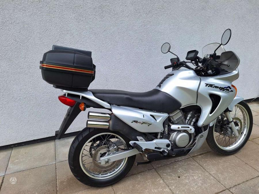 Honda XL 2001 Prienai, ar dzinēja tilpumu 0.65 L un nobraukumu 23 tūkst. km par 2750 €, foto 26 vietnē AUTOMOTO.COM.LV