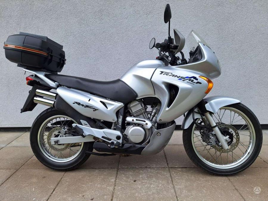 Honda XL 2001 Prienai, ar dzinēja tilpumu 0.65 L un nobraukumu 23 tūkst. km par 2750 €, foto 28 vietnē AUTOMOTO.COM.LV