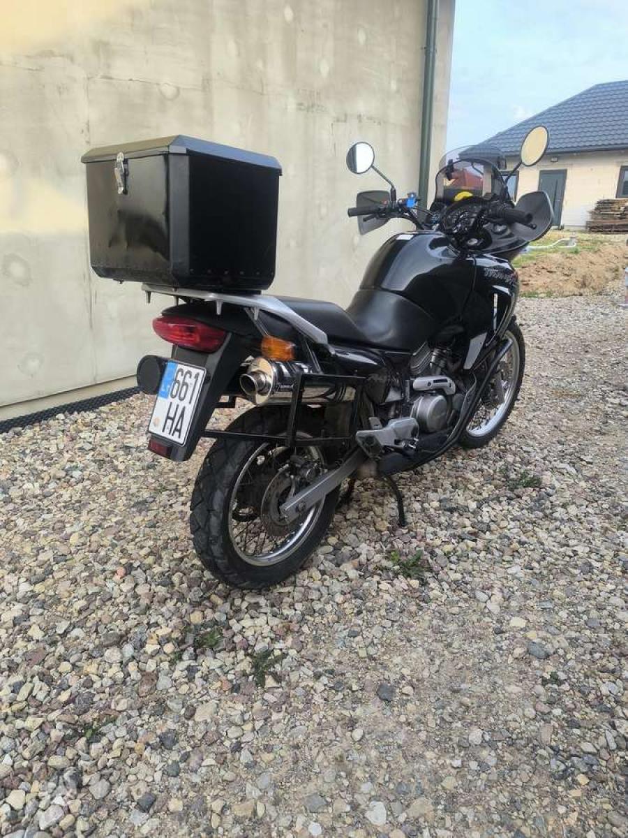 Honda XL 2001 in Vilnius, with an engine capacity of 0.65 L and mileage of 63 thousand km for 2500 €, photo 7 on AUTOMOTO.COM.LV