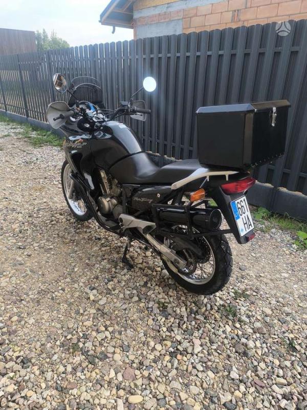 Honda XL 2001 Viļņa, ar dzinēja tilpumu 0.65 L un nobraukumu 63 tūkst. km par 2500 €, foto 7 vietnē AUTOMOTO.COM.LV