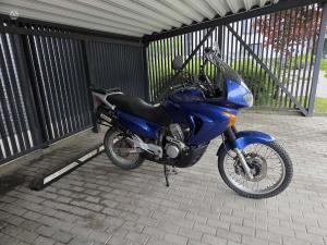 Honda XL 2001 in Vilnius, with an engine capacity of 0.65 L and mileage of 59 thousand km for 2000 €, photo 9 on AUTOMOTO.COM.LV