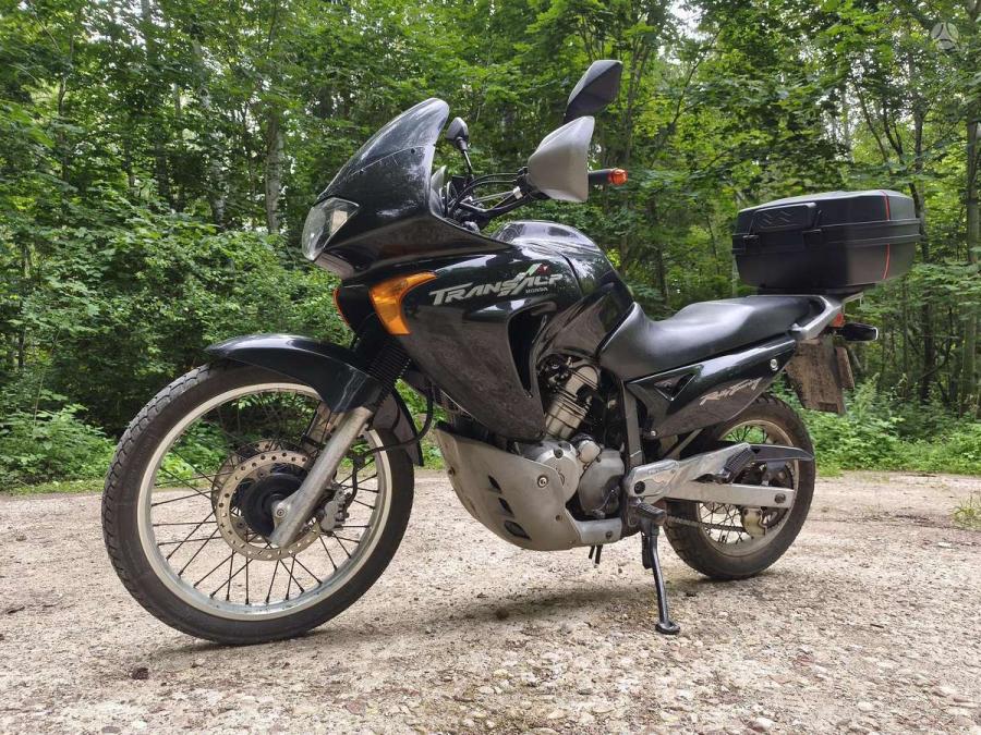 Honda XL 2001 in Siauliai, with an engine capacity of 0.65 L and mileage of 43 thousand km for 1850 €, photo 3 on AUTOMOTO.COM.LV