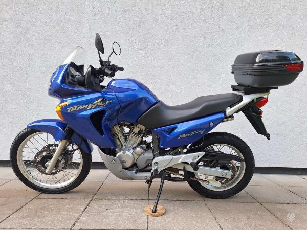 Honda XL 2001 in Prienai, with an engine capacity of 0.65 L and mileage of 30 thousand km for 2650 €, photo 3 on AUTOMOTO.COM.LV
