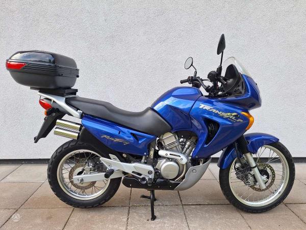 Honda XL 2001 in Prienai, with an engine capacity of 0.65 L and mileage of 30 thousand km for 2650 €, photo 6 on AUTOMOTO.COM.LV