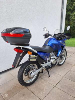 Honda XL 2001 in Prienai, with an engine capacity of 0.65 L and mileage of 30 thousand km for 2650 €, photo 10 on AUTOMOTO.COM.LV