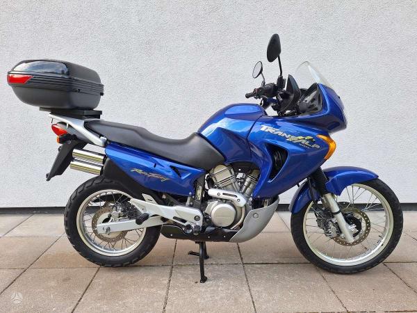 Honda XL 2001 in Prienai, with an engine capacity of 0.65 L and mileage of 30 thousand km for 2650 €, photo 10 on AUTOMOTO.COM.LV